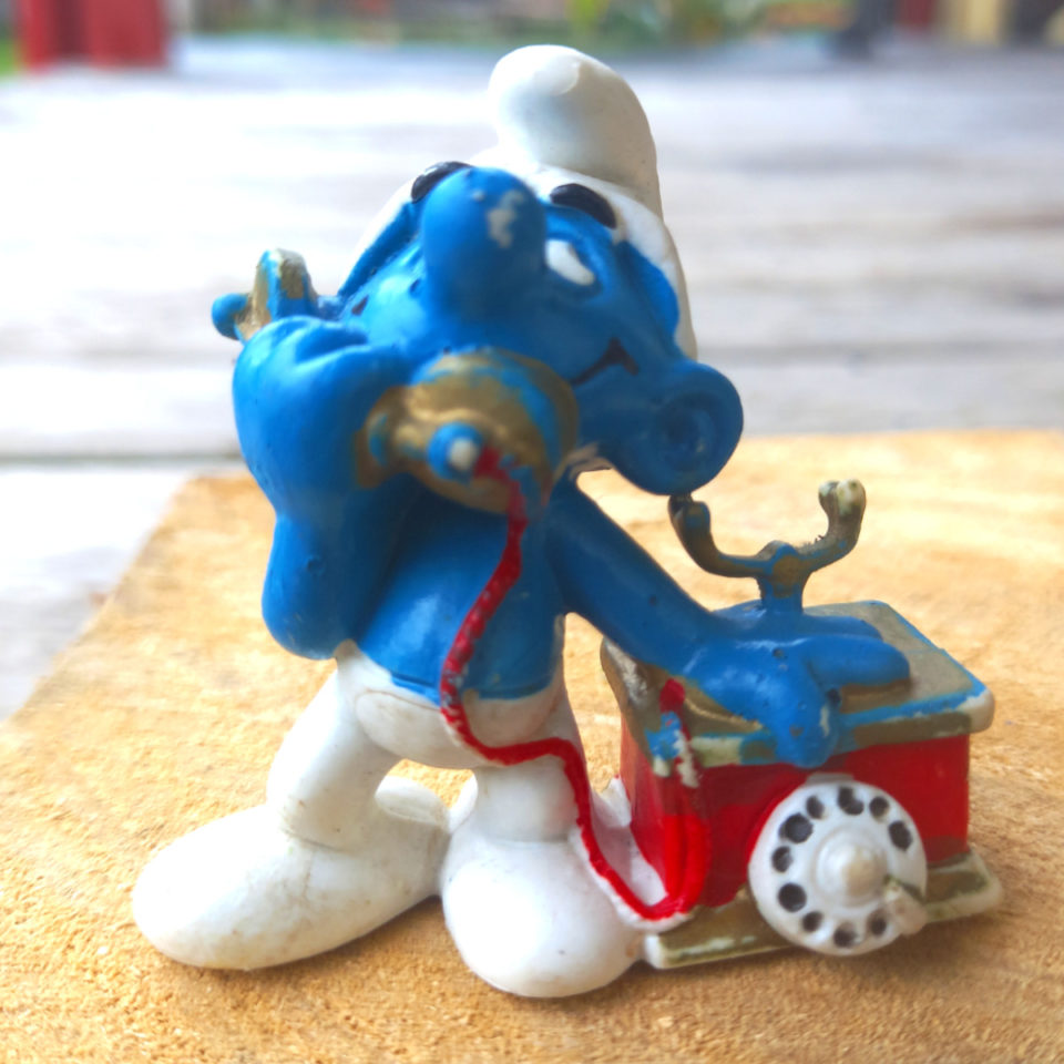 20062 Telephone Smurf (Telefonschlumpf) #1 - Willow Bank Heritage Village