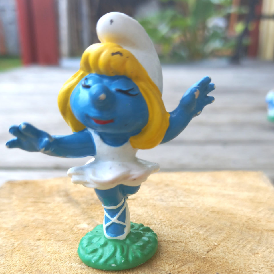20098 Ballerina Smurfette (Ballerina Schlumpf) - Willow Bank Heritage ...
