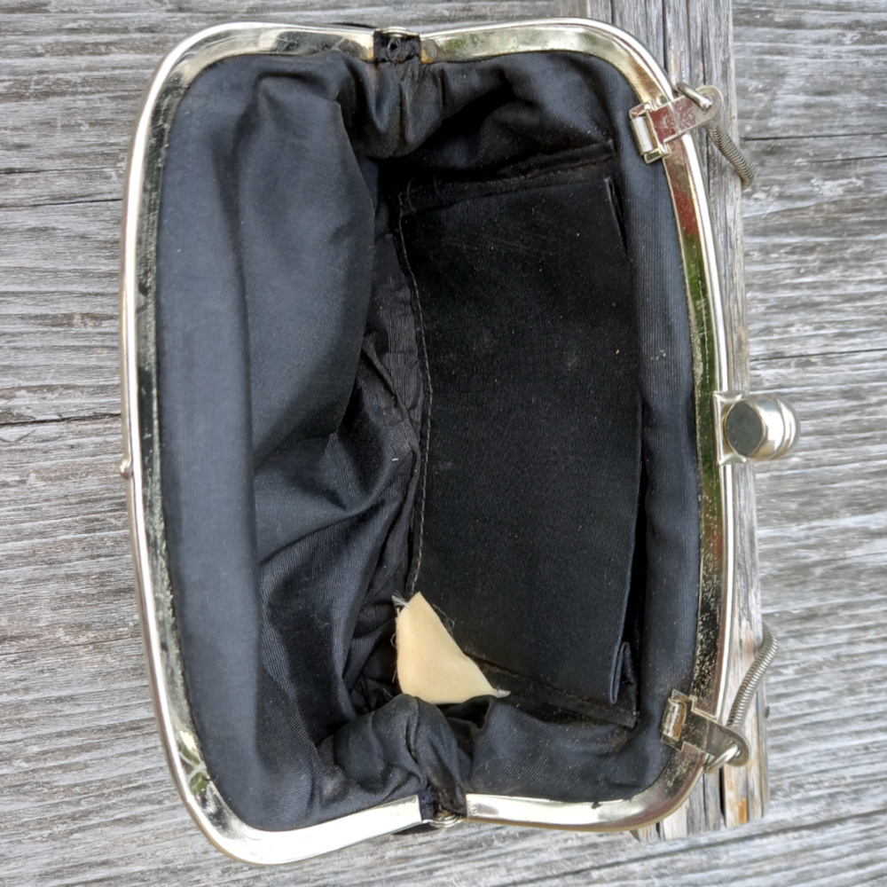 Vintage Velvet Purse Black by Finesse (VCBA-017) - Willow Bank Heritage ...